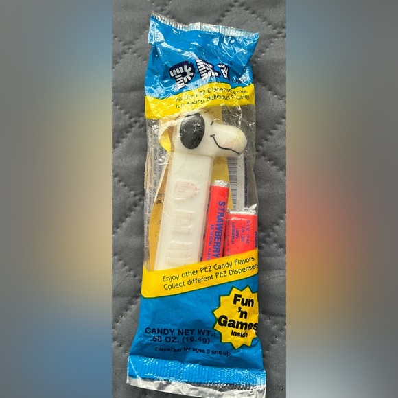 Toys | Vintage 9s Snoopy Pez Dispenser | Poshmark